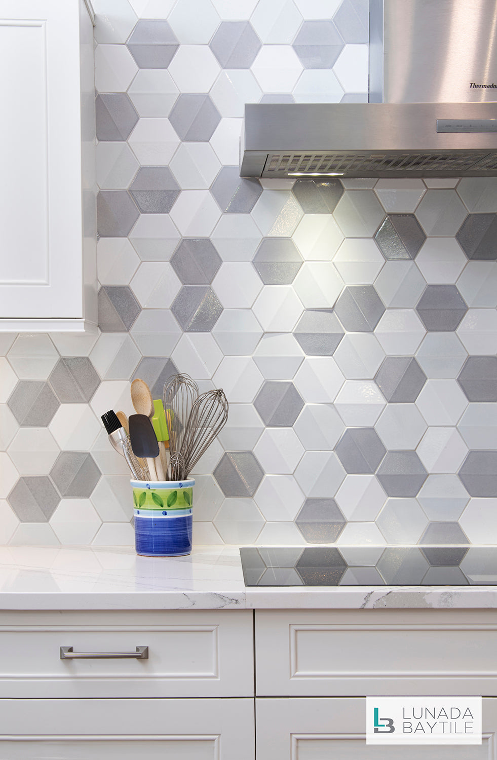 Shinju Crest Color Blend – Lunada Bay Tile