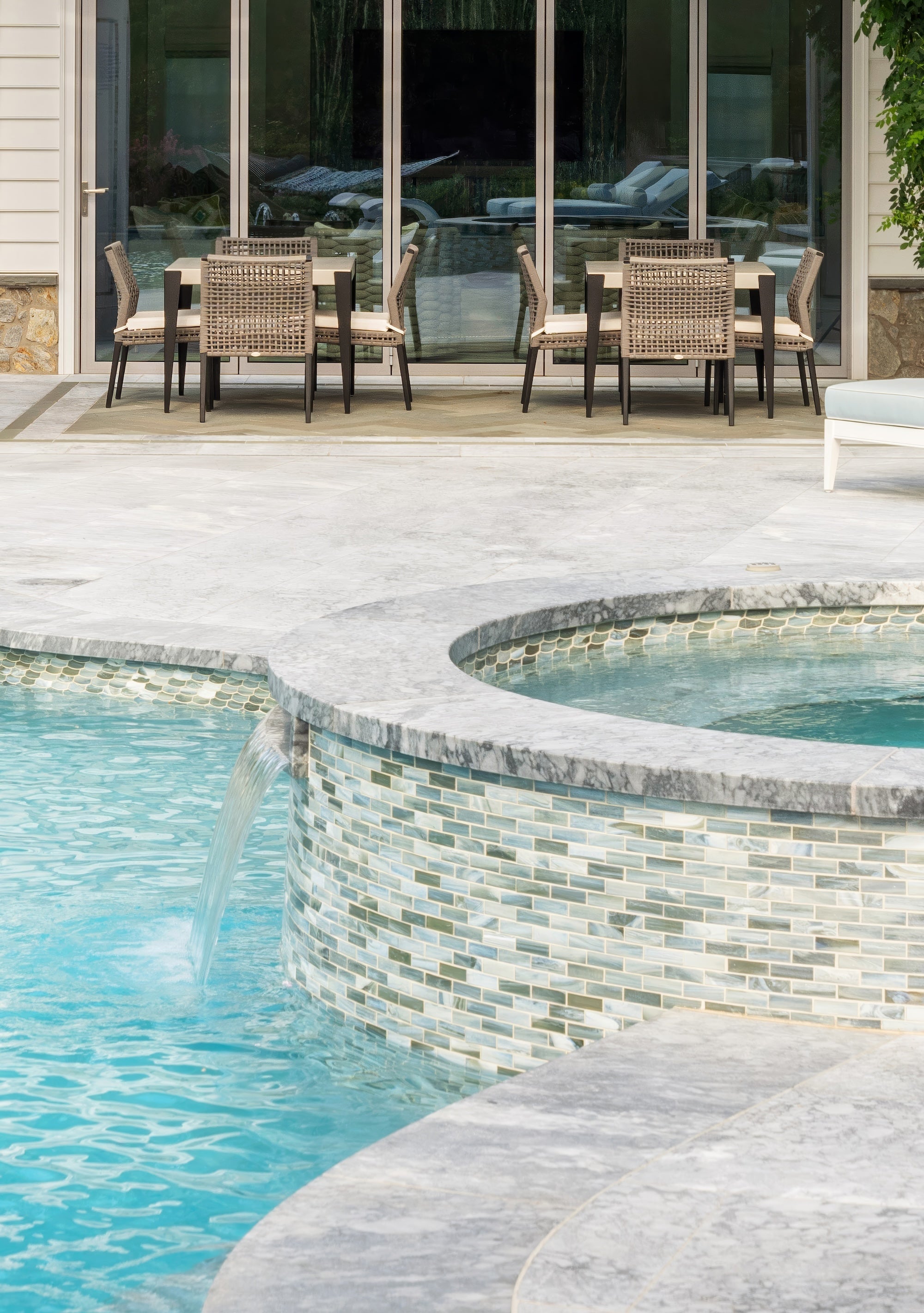 Feather Glass Mosaics – Lunada Bay Tile