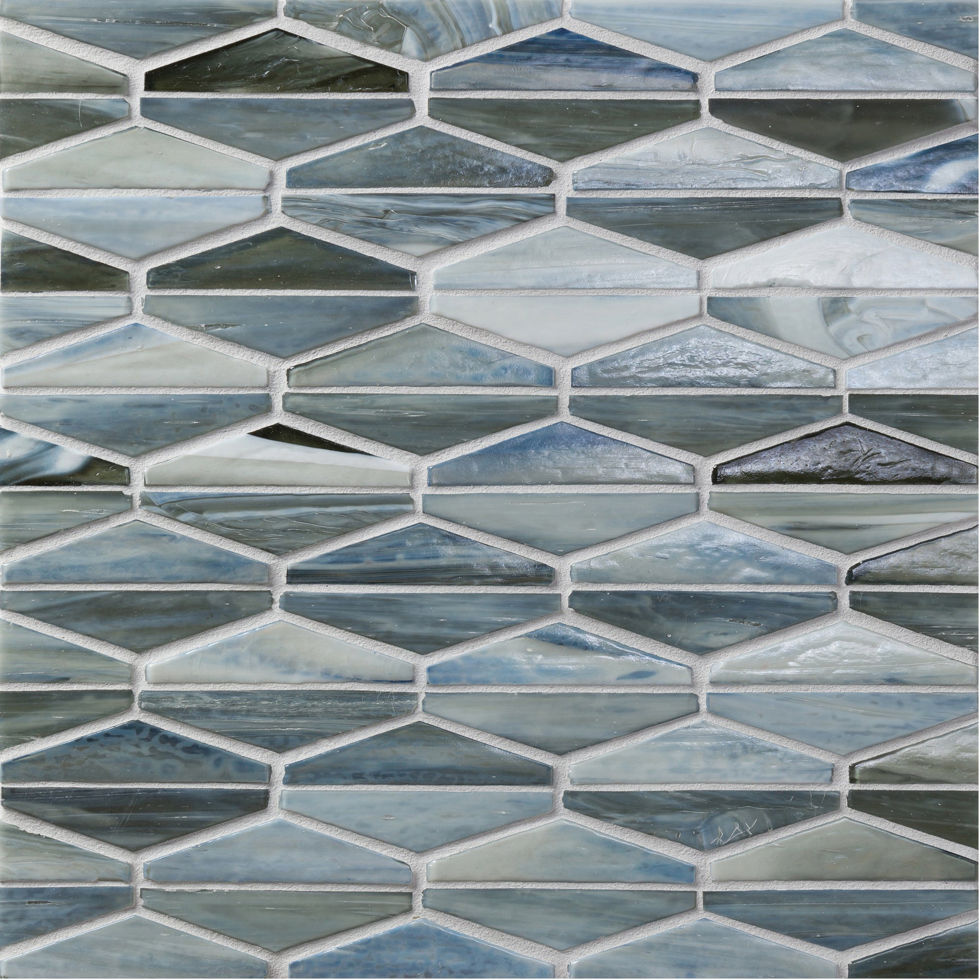 JAW Redux Montage Field in Portofino - Lunada Bay Tile