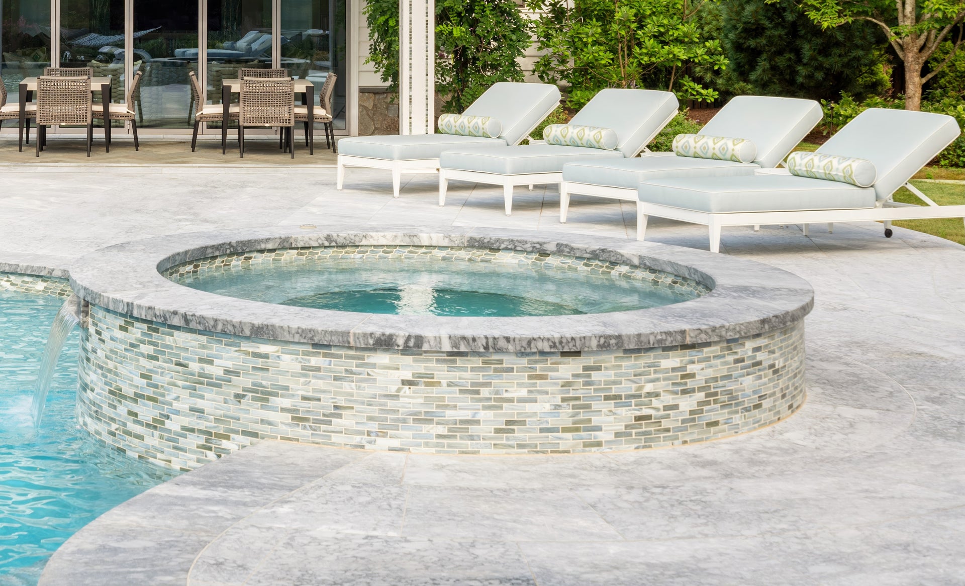 Feather Glass Mosaics – Lunada Bay Tile