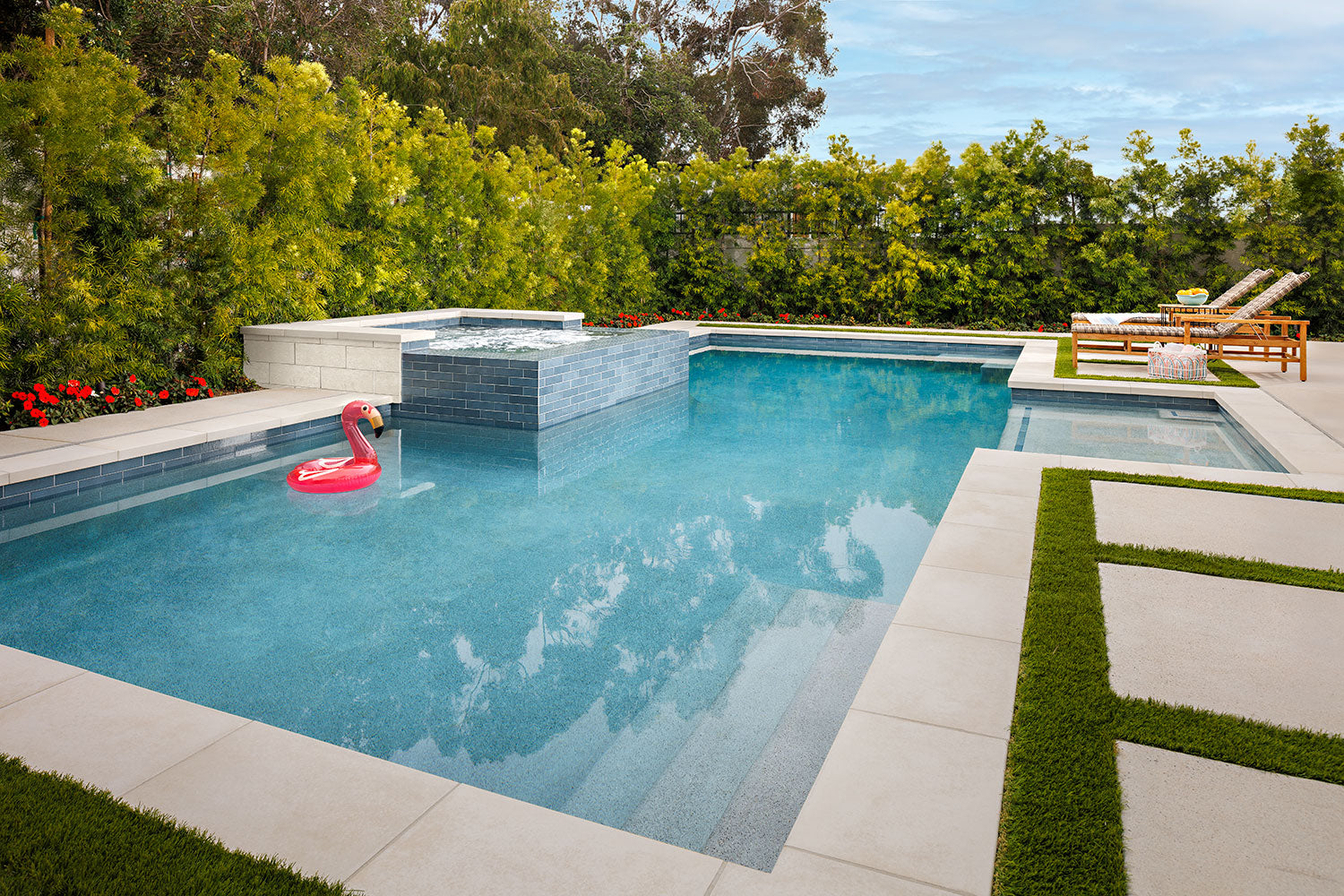 Ceramic Tile Pool & Spa – Lunada Bay Tile